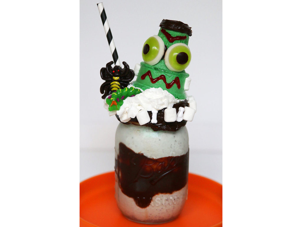 17 Halloween Freakshakes You Need in your Life - Southern Made Simple
