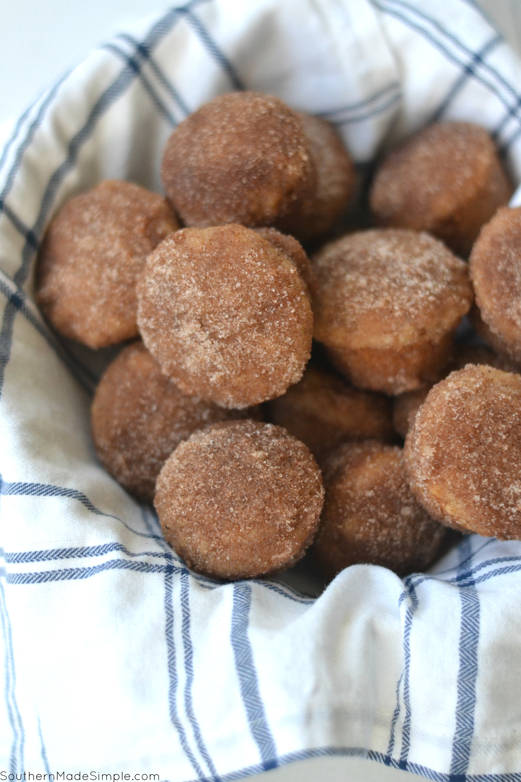 Snickerdoodle Mini Muffins - Southern Made Simple