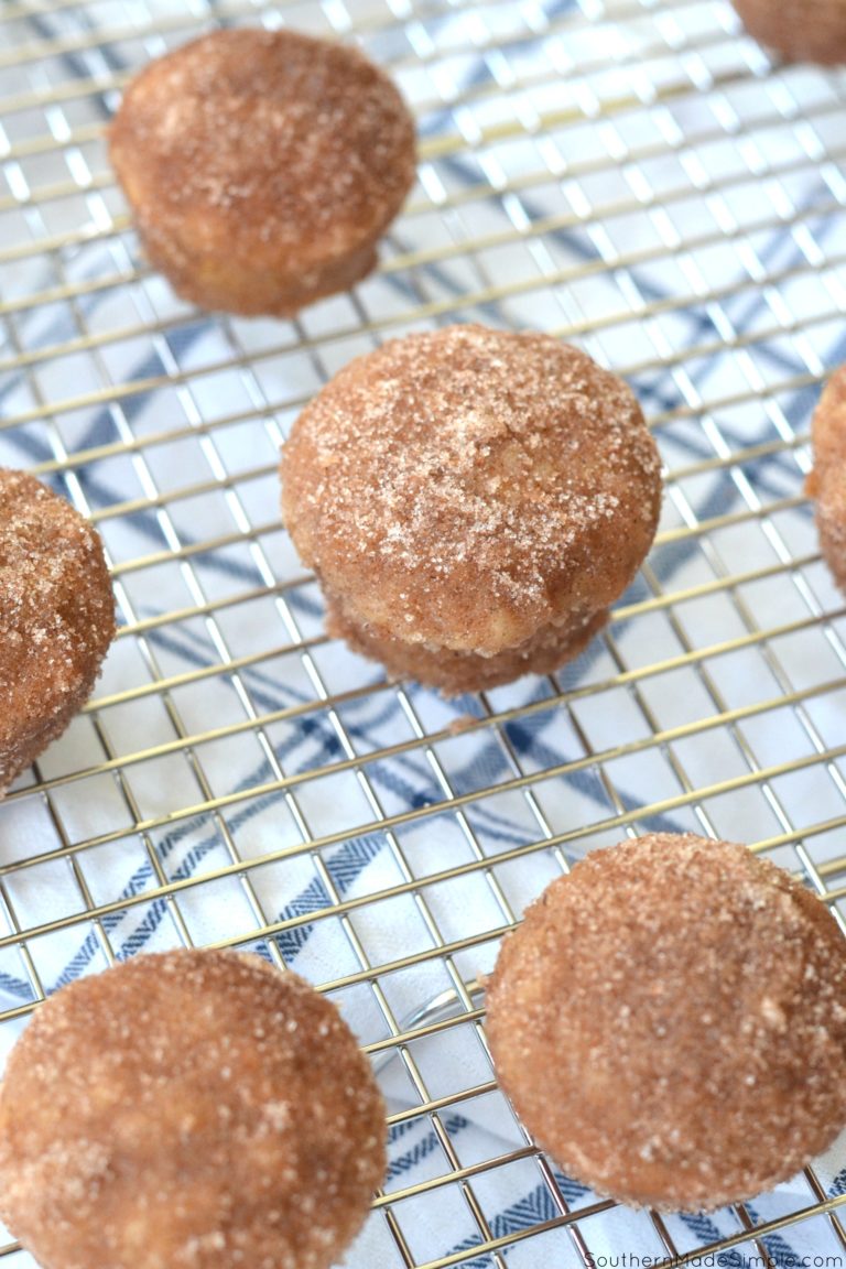 Snickerdoodle Mini Muffins - Southern Made Simple